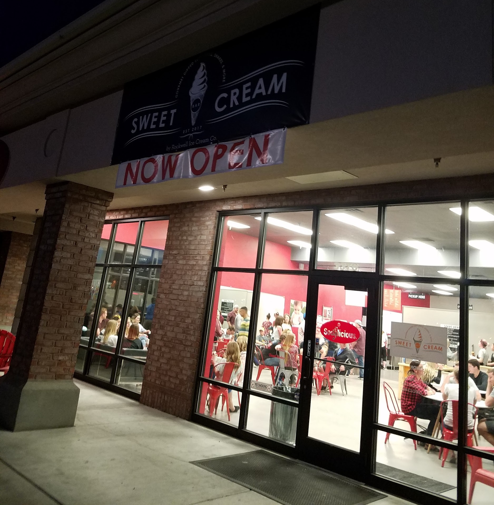 The Sweet Cream Bar: A Review | This Blue Dress